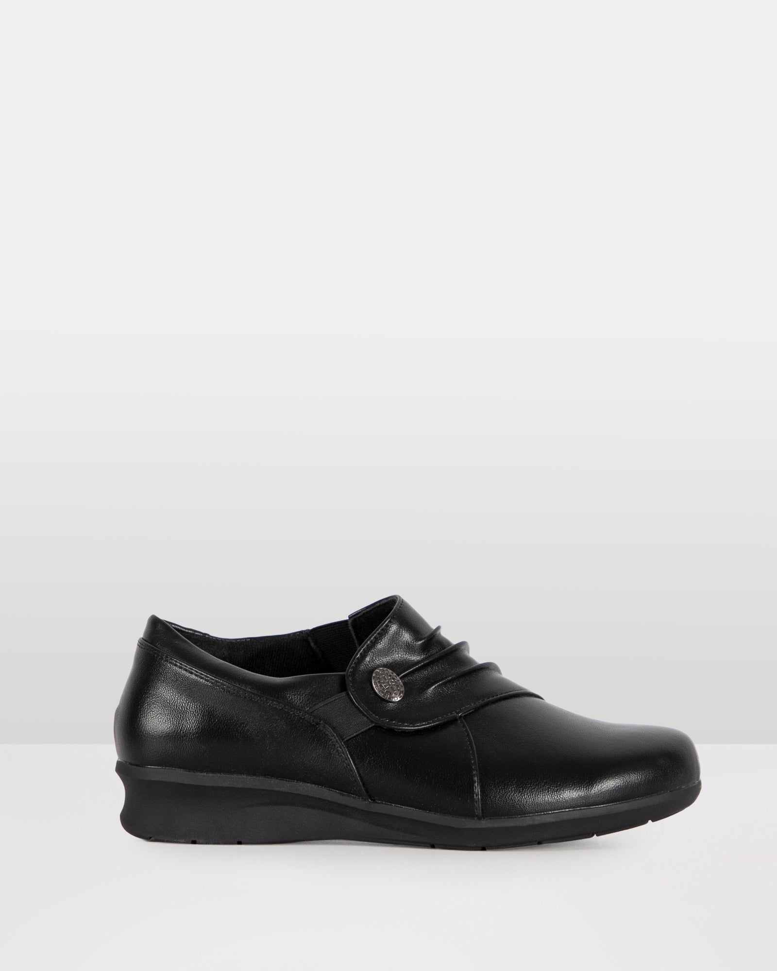 Flats | Corasol