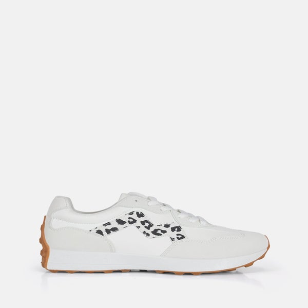 Aire | Wildfire | Chunky Tread Sole Sneaker | Women's
