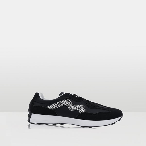 Aire | Wildfire | Chunky Tread Sole Sneaker | Women's